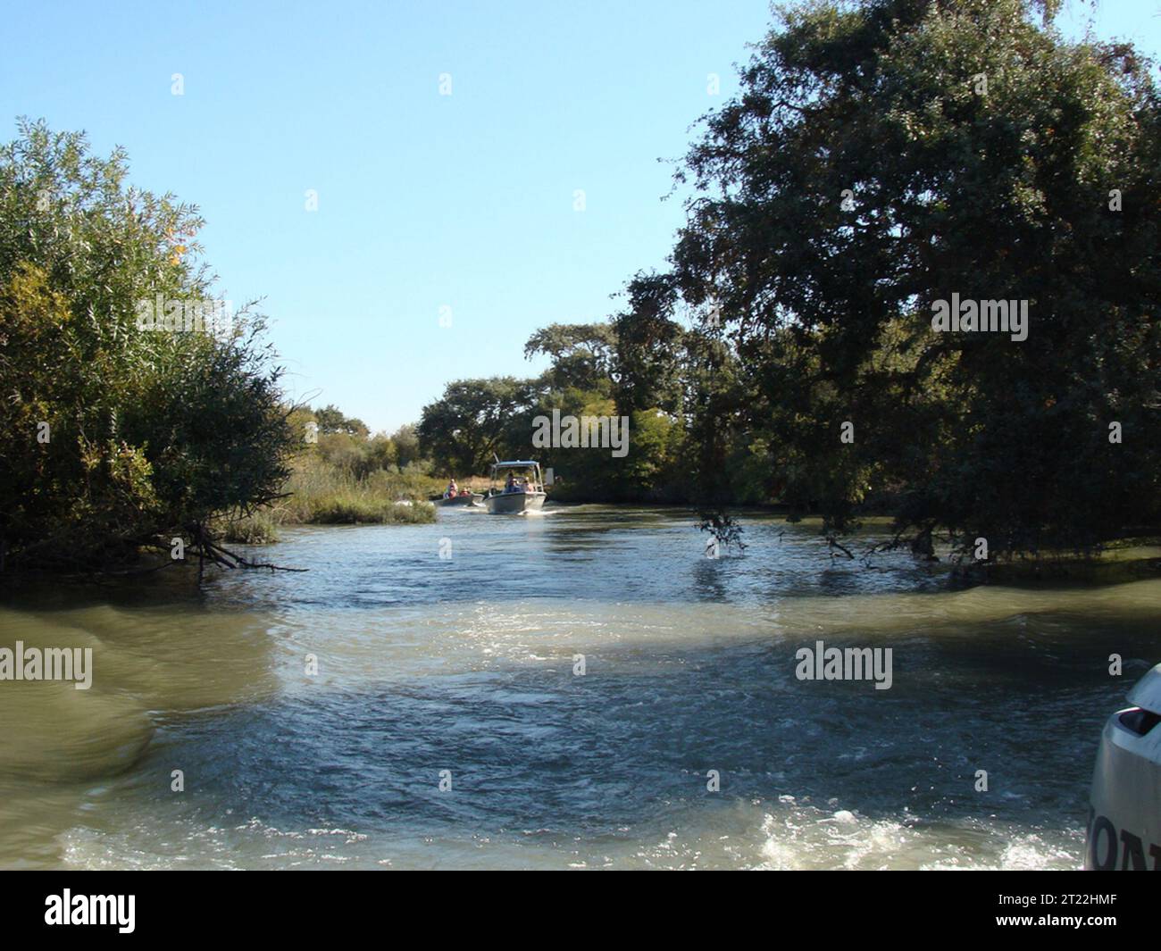 Boats on the water at Liberty Cut on the Sacramento-San Joaquin Delta ...