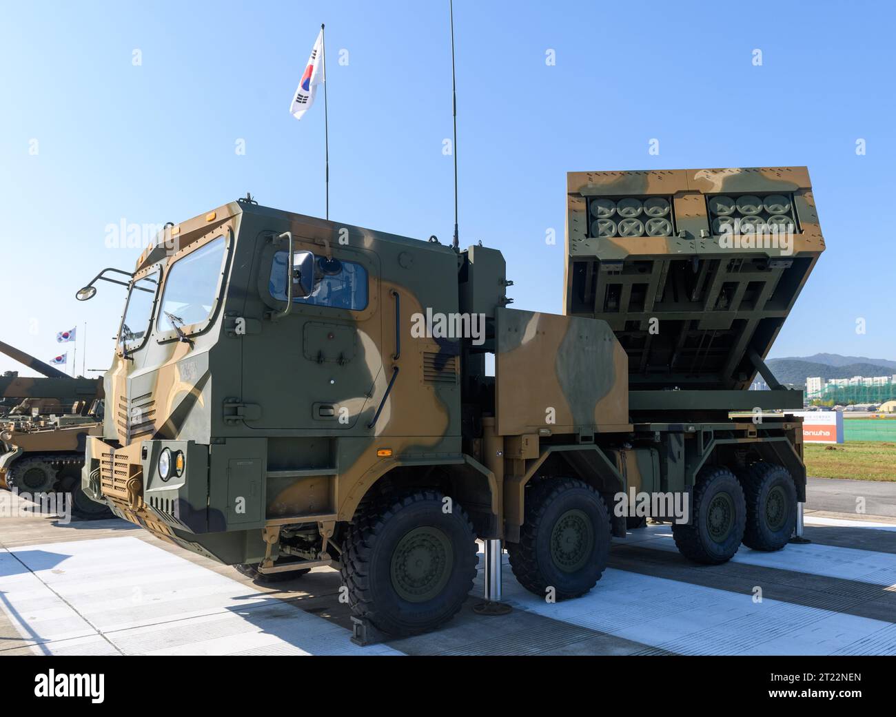 Seongnam, South Korea. 16th Oct, 2023. South Korea's K-239 Chunmoo rocket artillery system seen ...