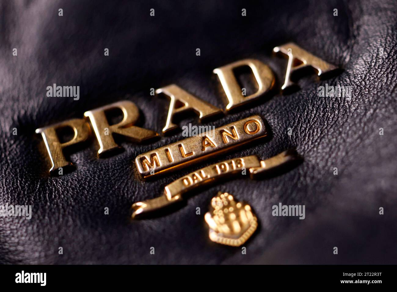 Mond logo hi-res stock photography and images - Alamy