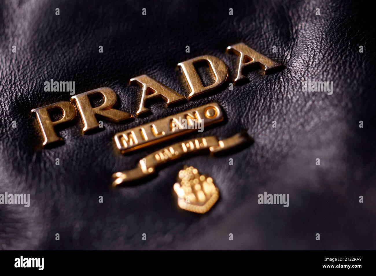 Mond logo hi-res stock photography and images - Alamy