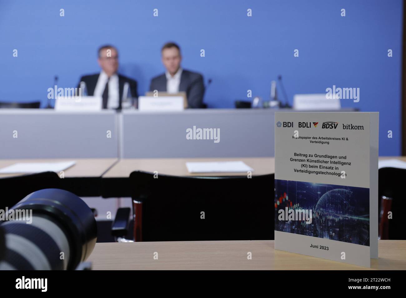 Prof. Dr. Wolfgang Koch, Fraunhofer FKIE, Lukas Klingholz, Bitkom ...