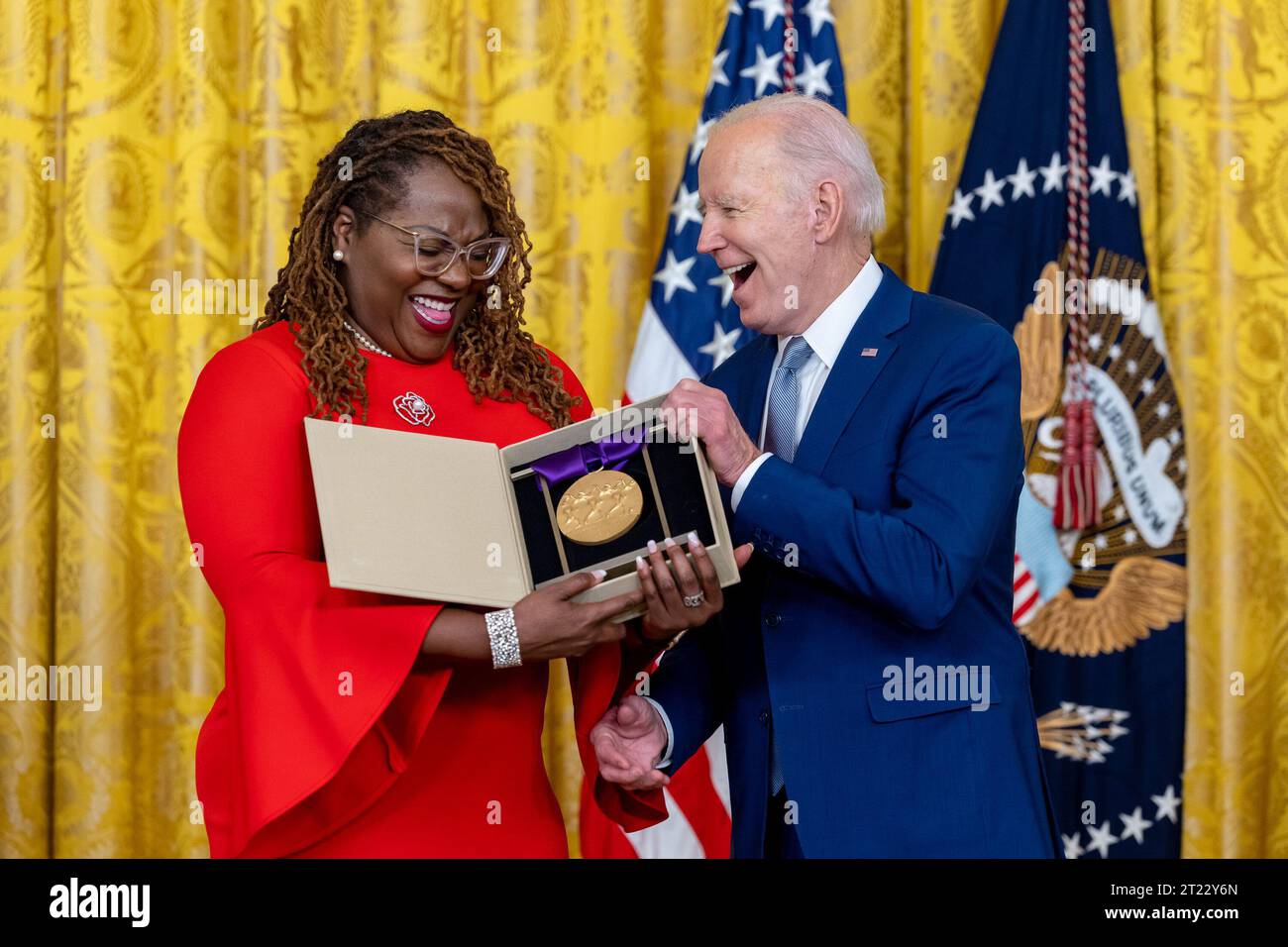 President Joe Biden presents the 2021 National Medal of the Arts to ...