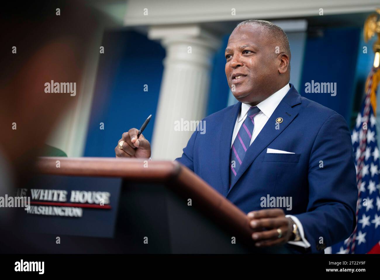 Office of public engagement director hi-res stock photography and ...