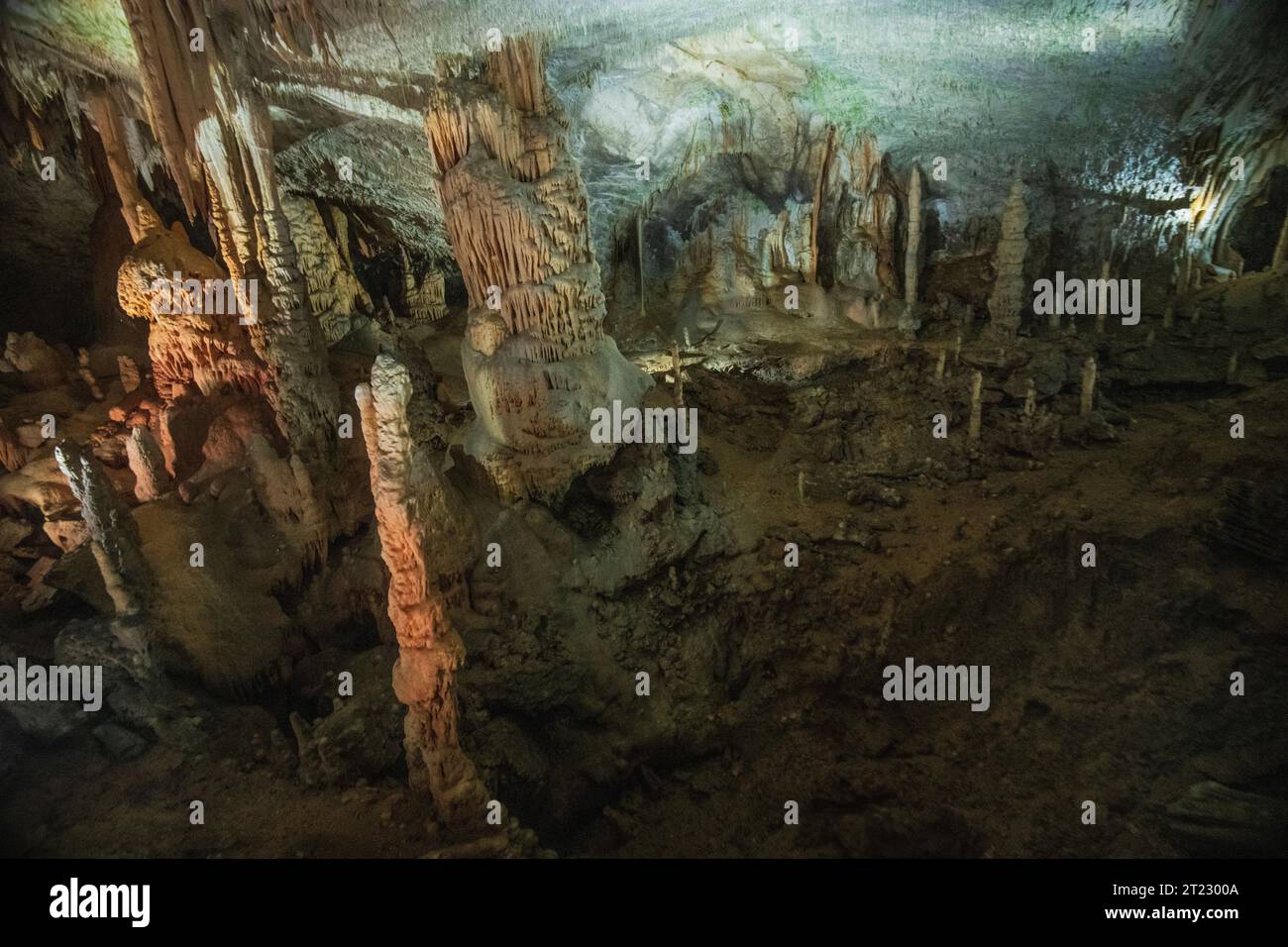 Postojna Cave (Postojnska Jama) interior. Slovenia Stock Photo - Alamy