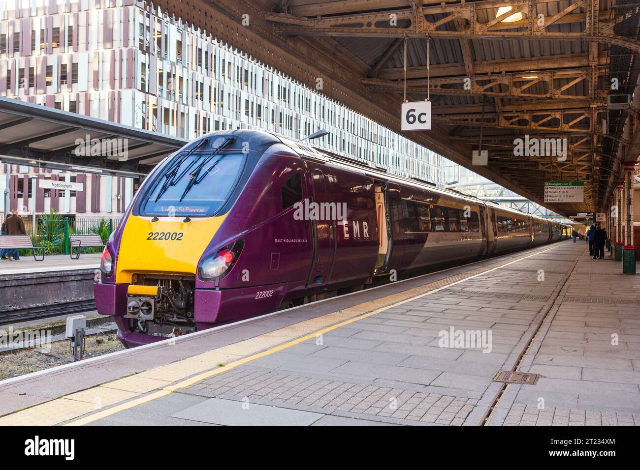 Nottingham railway station, EMR East Midlands Railway, Class 222 unit ...