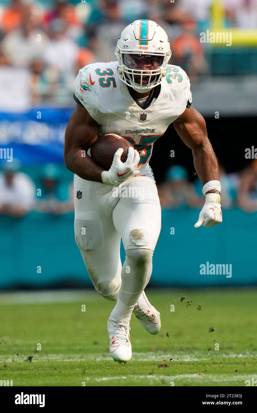 Miami Dolphins running back Chris Brooks (35) runs for a first down ...