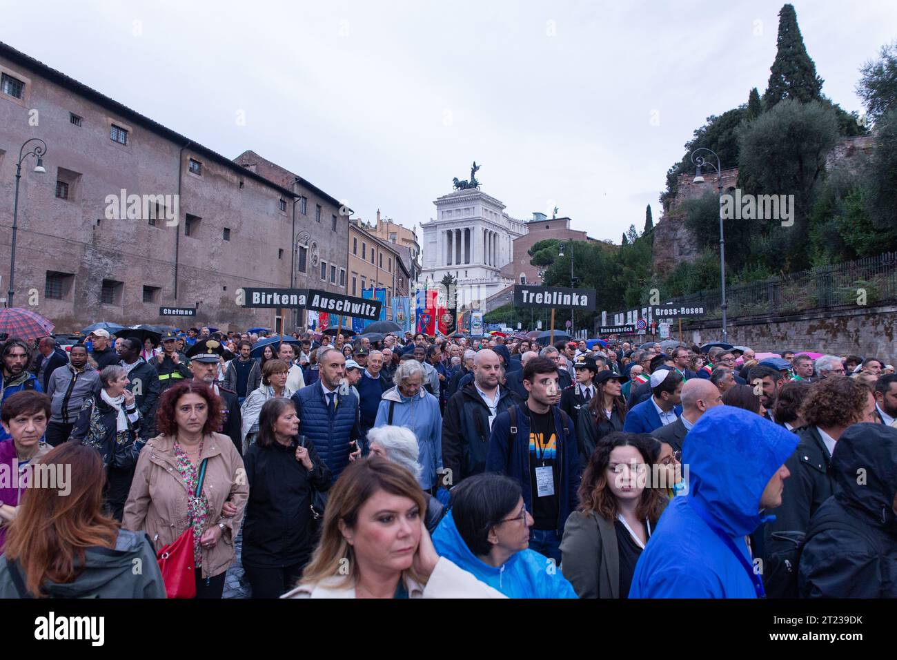 Rome, Italy. 16th Oct, 2023. Silent march to commemorate the Jews who ...