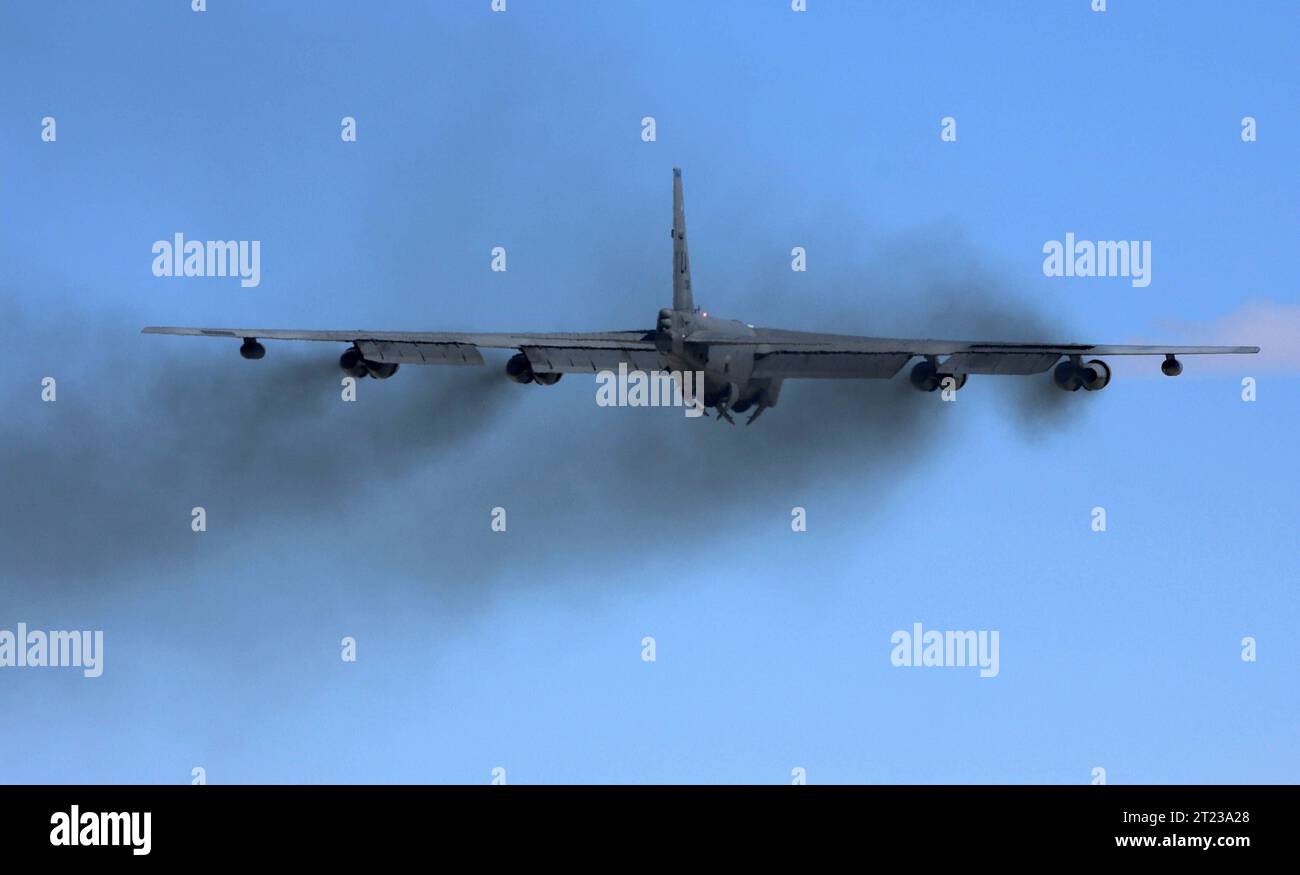 B 52 Stratofortress Flares