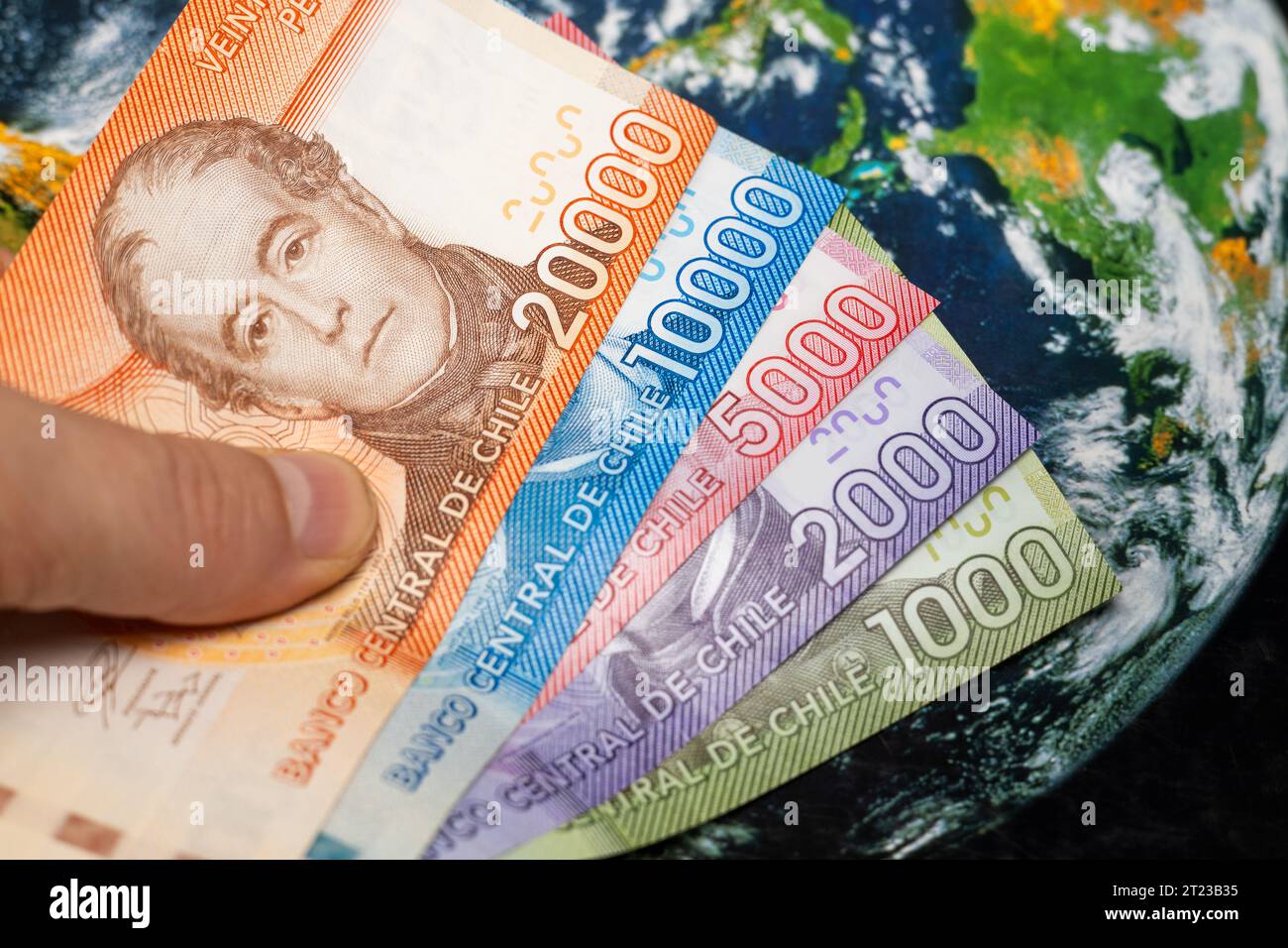 Chile peso currency note sign hi-res stock photography and images - Alamy