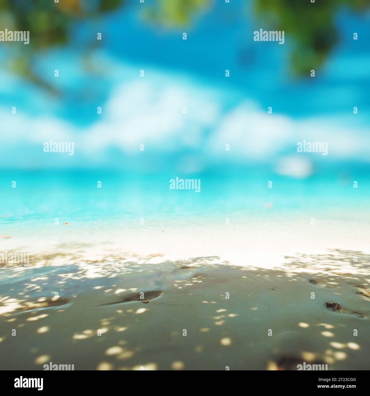 Tropical water background Stock Photo - Alamy