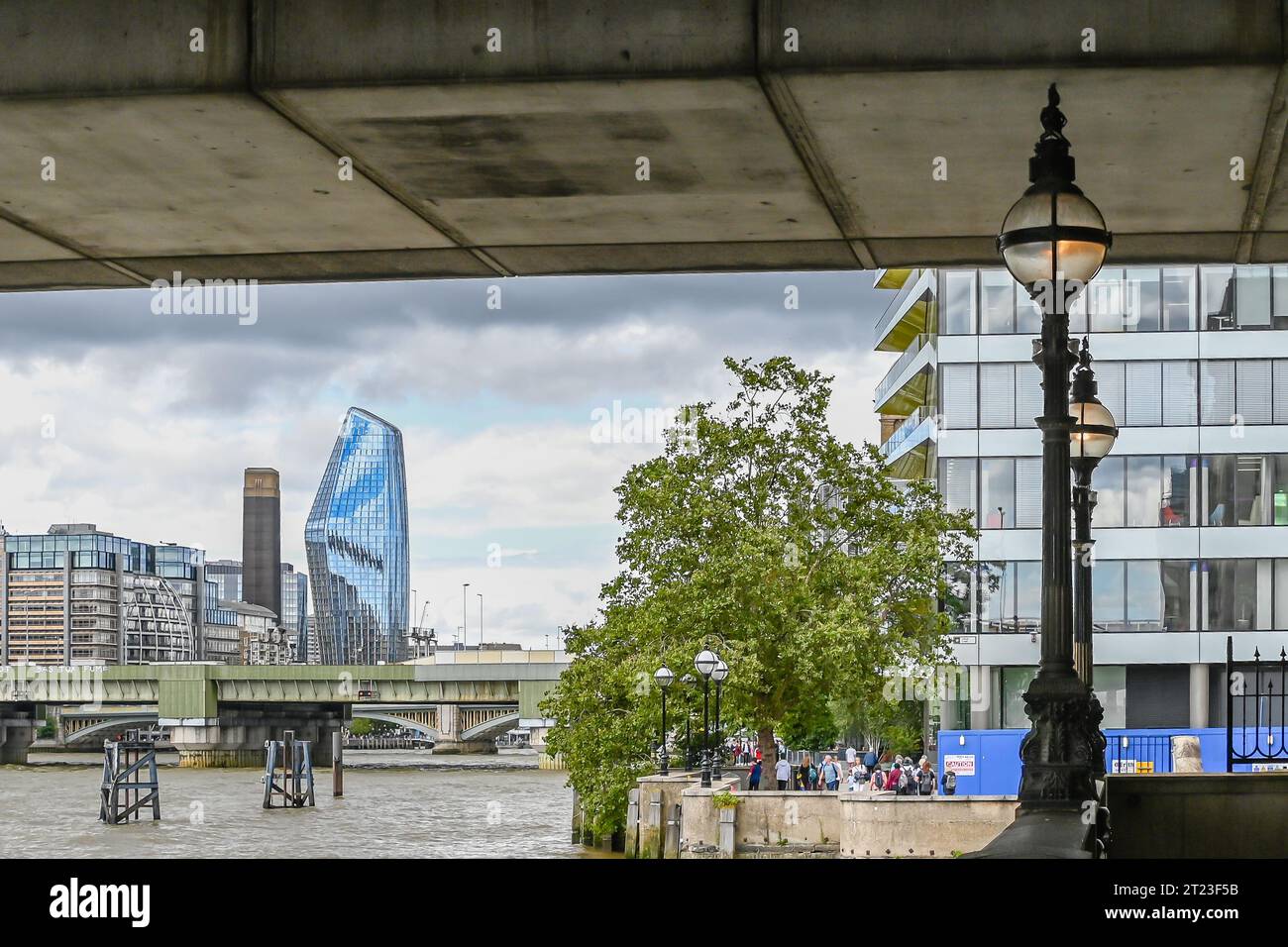 Fishmongers wharf architecture hi-res stock photography and images - Alamy