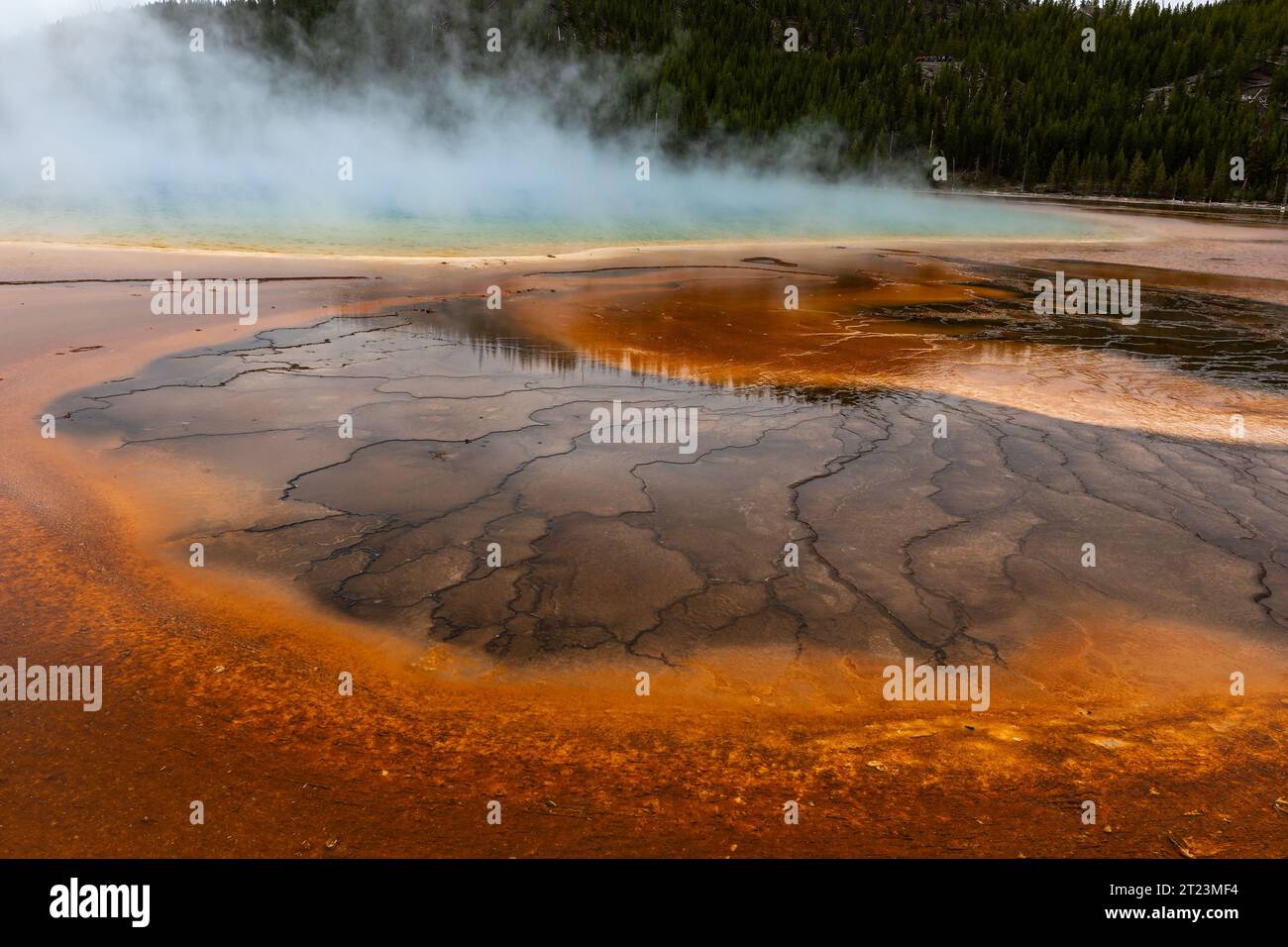 Grand prismatic hot springs hi-res stock photography and images - Alamy