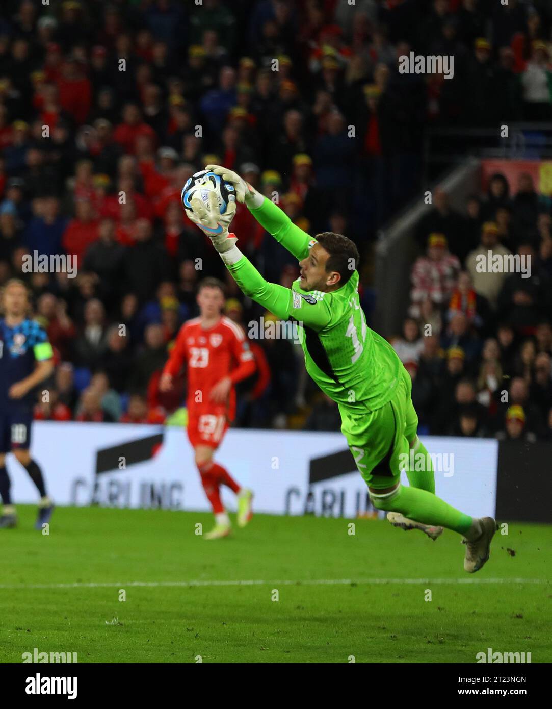 Danny ward save hi-res stock photography and images - Alamy