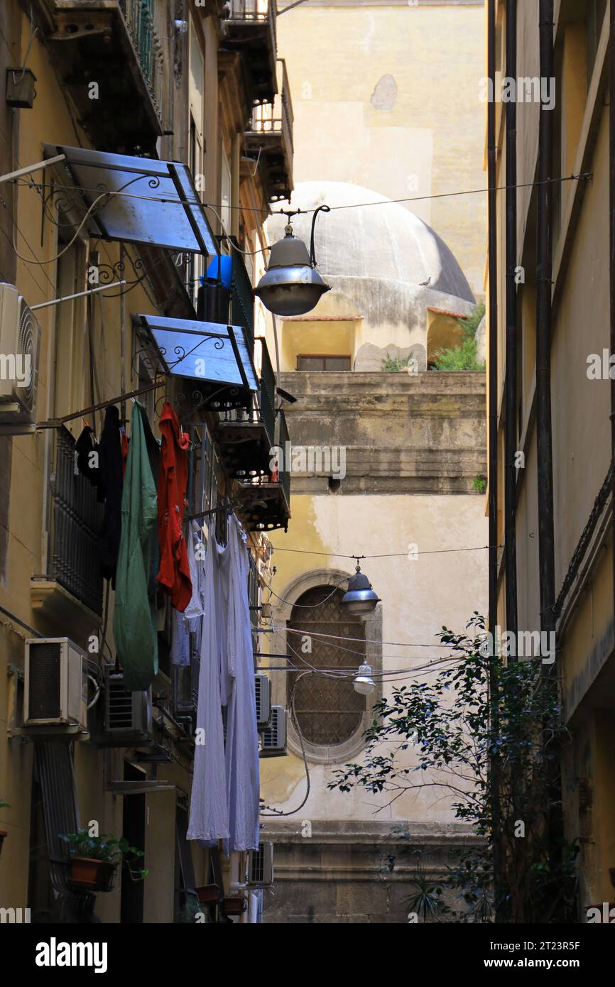 Spanish neighborhood in naples hi-res stock photography and images - Alamy