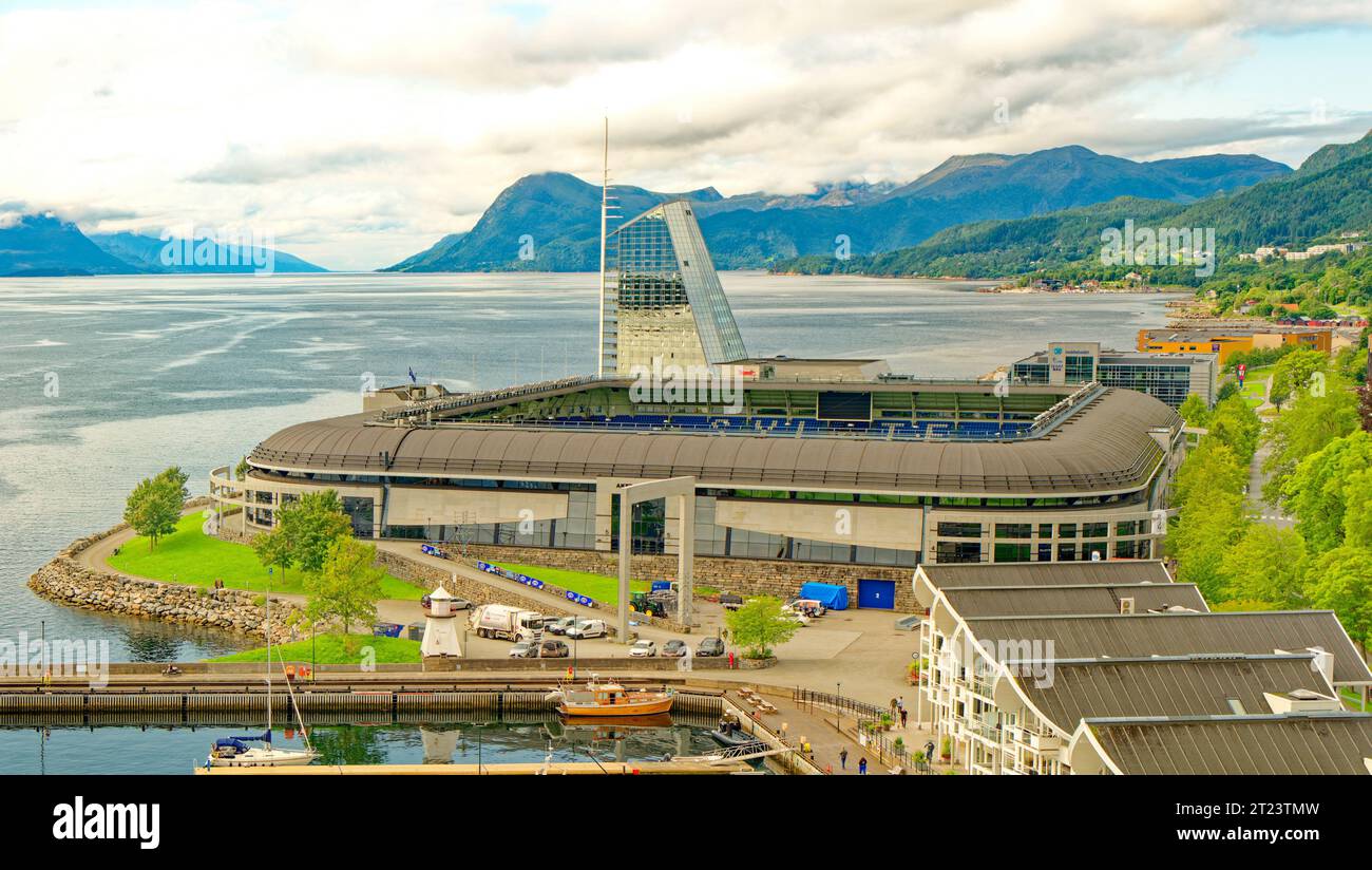 Molde stadion hi-res stock photography and images - Alamy