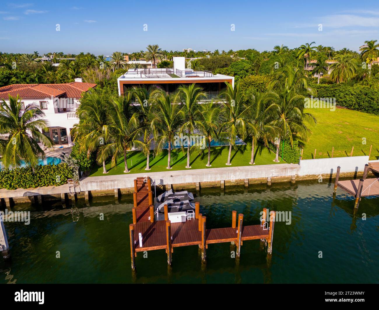 Miami Beach, FL, USA - October 6, 2023: Aerial drone photo of a luxury ...