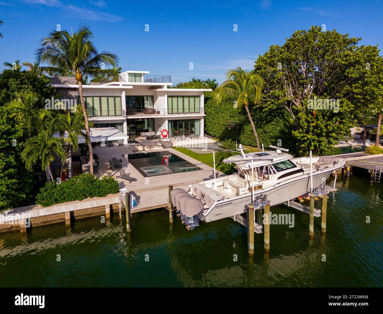 Miami Beach, FL, USA - October 6, 2023: Aerial drone photo of a luxury ...