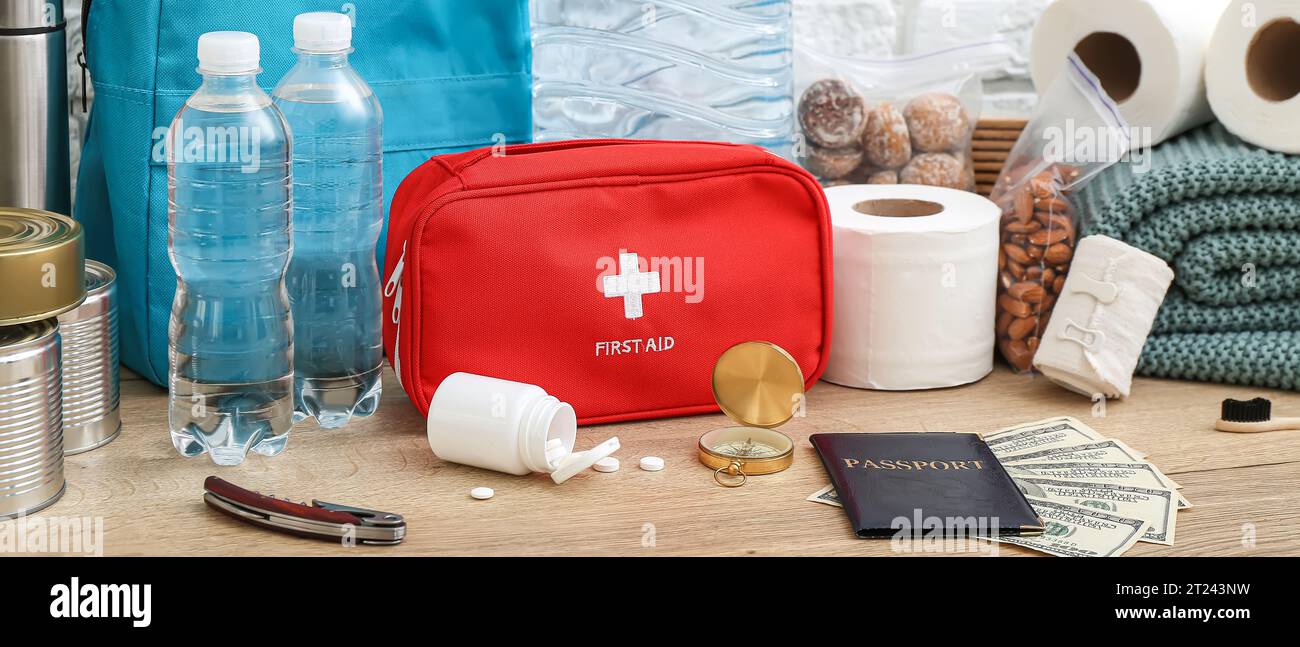 Packing emergency kit hi-res stock photography and images - Alamy