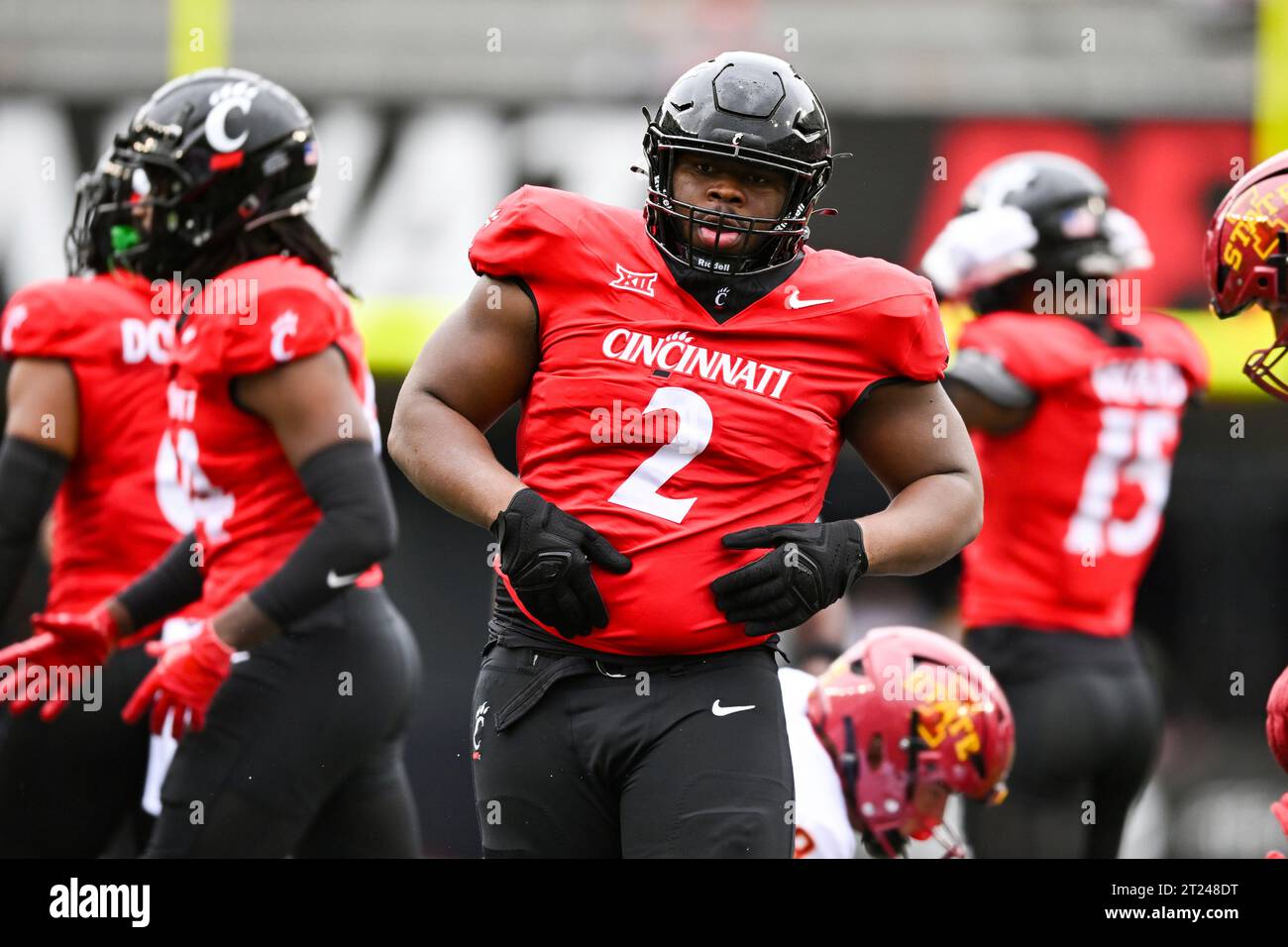 CINCINNATI, OH - OCTOBER 14: Cincinnati DL Dontay Corleone (2) during a ...