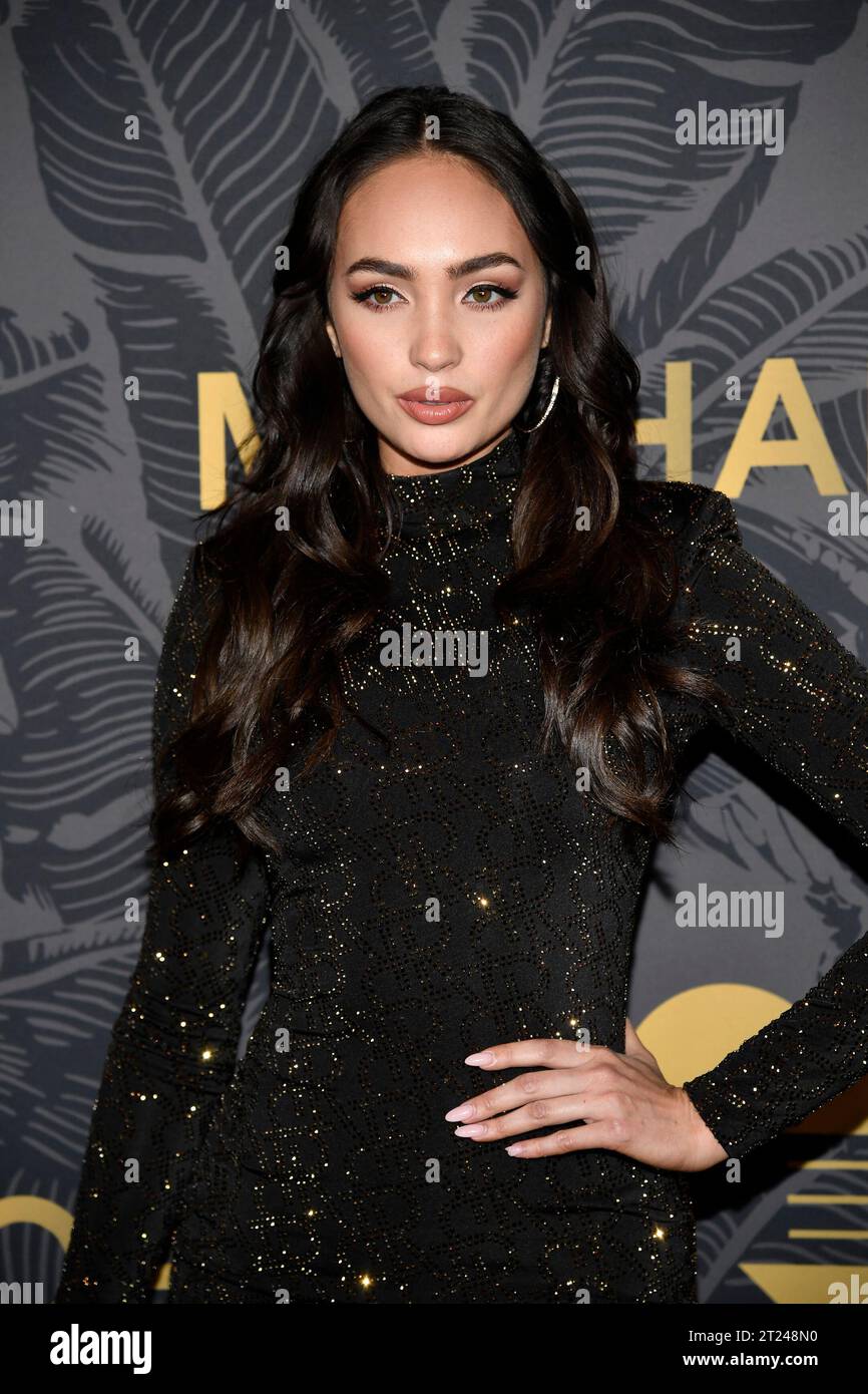 R'Bonney Gabriel attends the God's Love We Deliver Golden Heart Awards ...