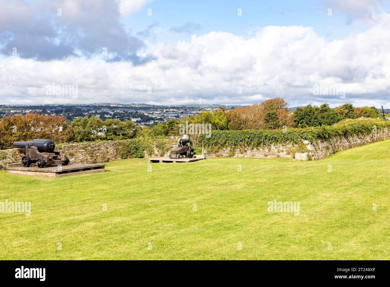 Pendennis castle Falmouth Cornwall, English Heritage asset, gun cannon ...