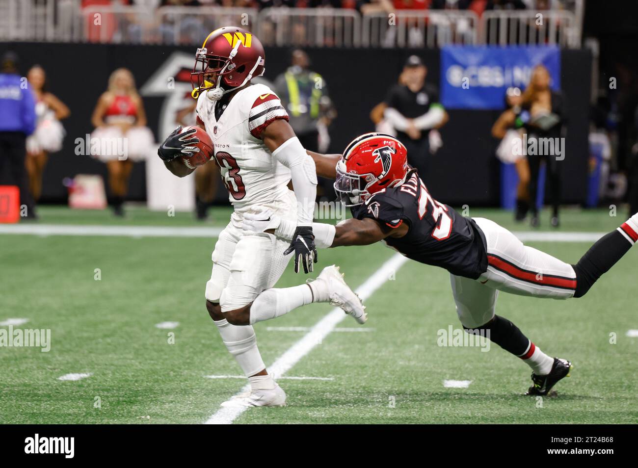 Atlanta, United States. 15th Oct, 2023. Washington Commanders wide ...