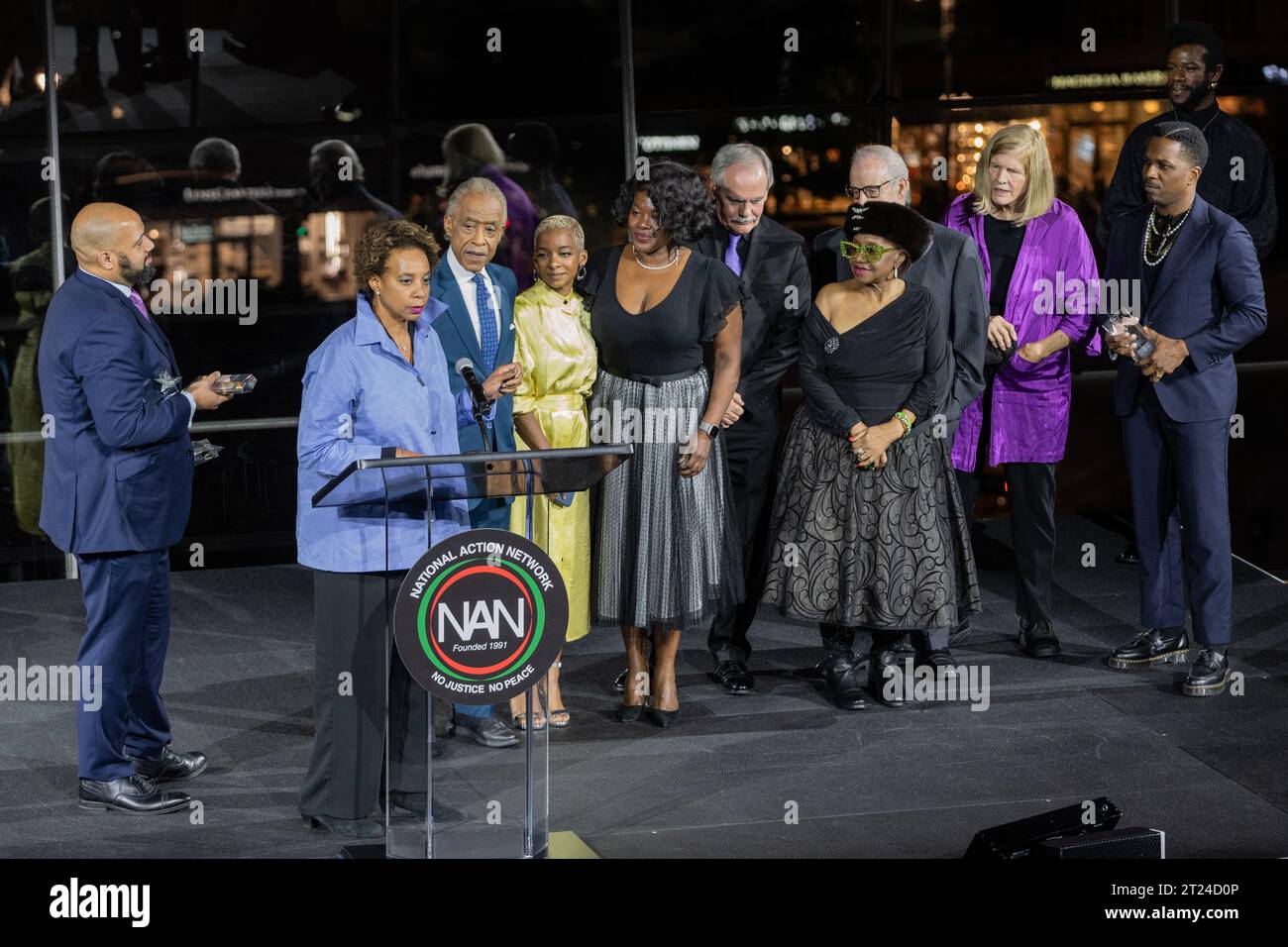 Cast and producers of Ossie Davis' Broadway revival play Purlie ...
