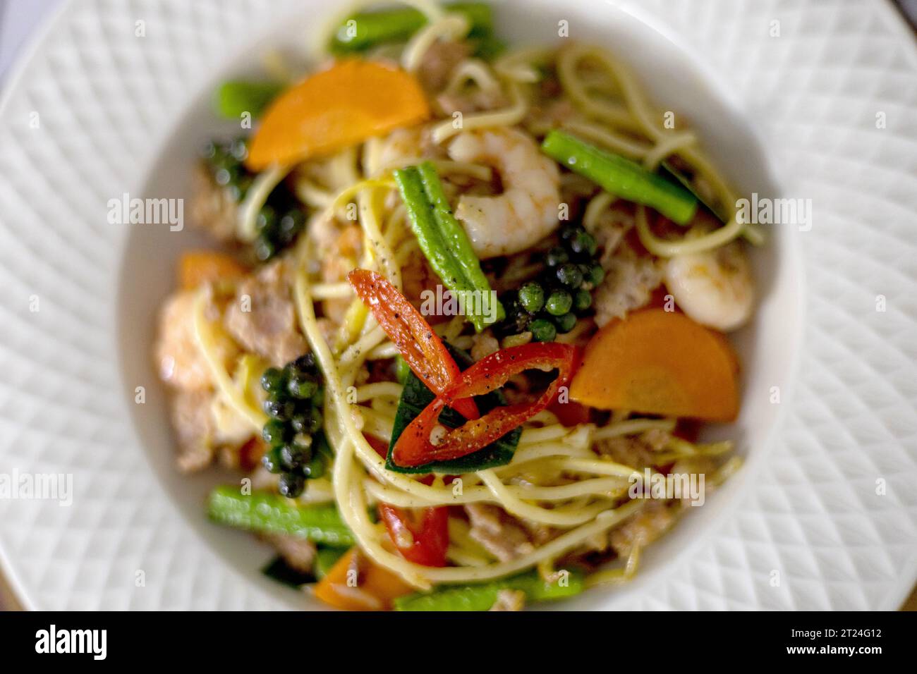 Spaghetti With Spicy Mixed Seafood, Backgrounds for advertisements and ...