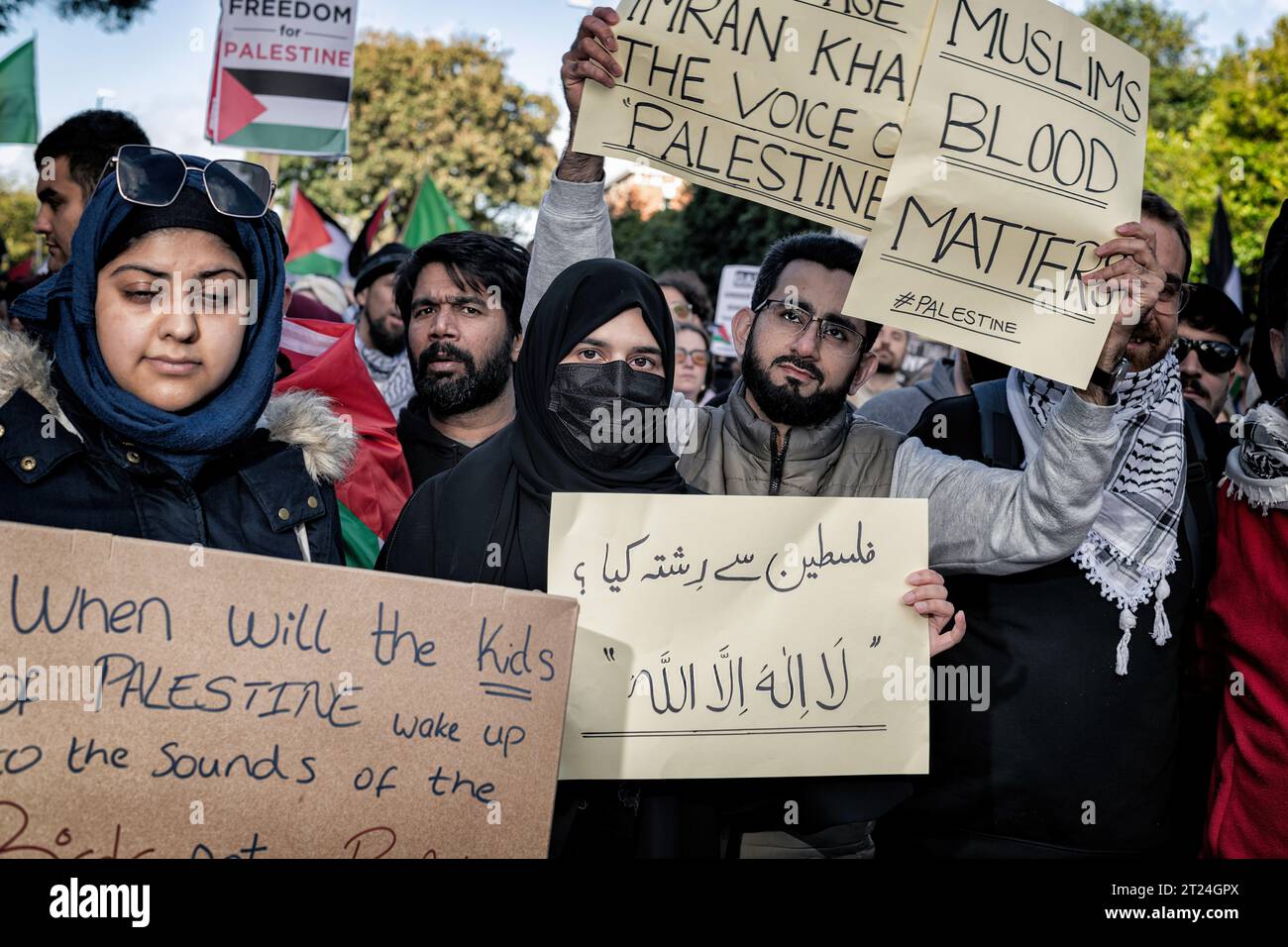 Palestinian and arabic community of ireland hi-res stock photography ...