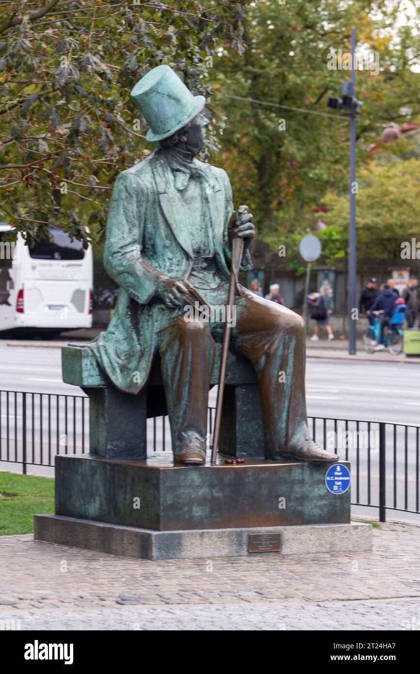 Statue of Andersen, Copenhagen Stock Photo - Alamy