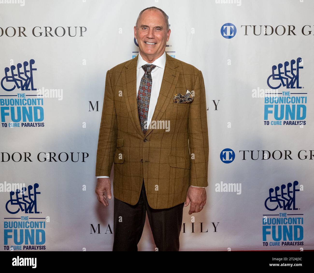 New York, USA. 16th Oct, 2023. Riki Ellison arrives on the red carpet ...