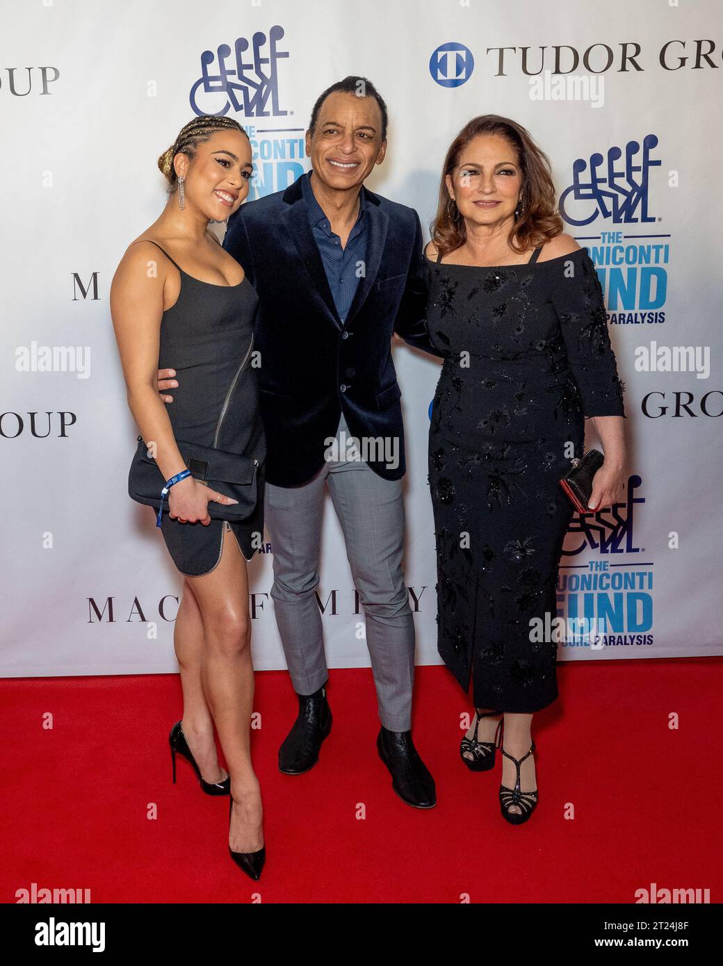 New York, USA. 16th Oct, 2023. (L-R) Mikaela Secada, Jon Secada, and ...