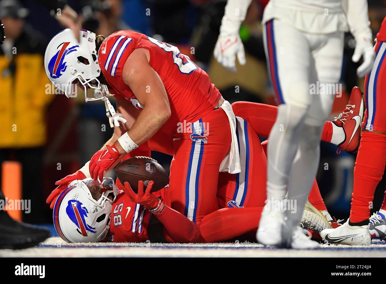 Buffalo Bills tight end Quintin Morris, bottom, celebrates with tight ...