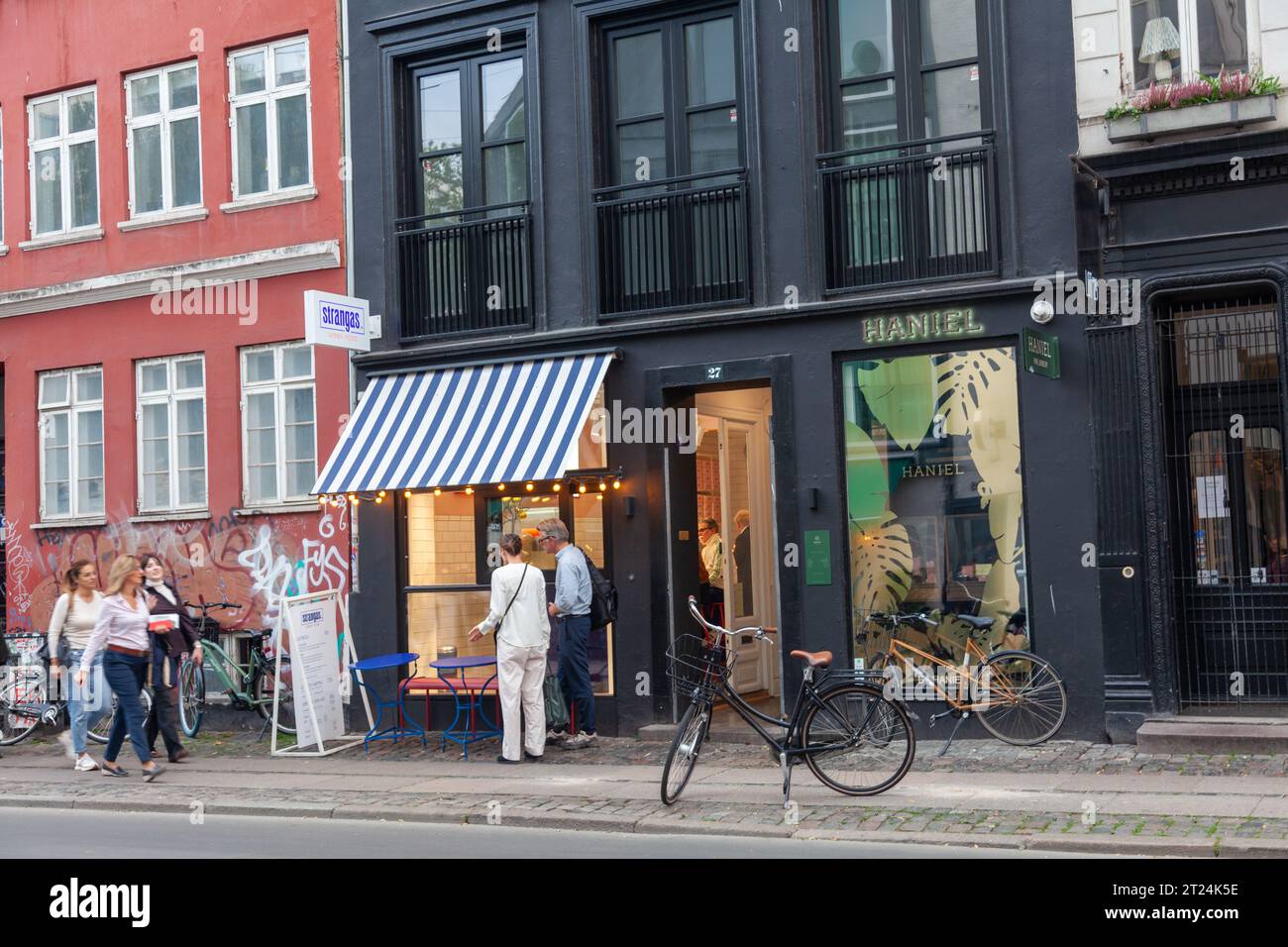 Greek restaurant in Copenhagen Stock Photo - Alamy