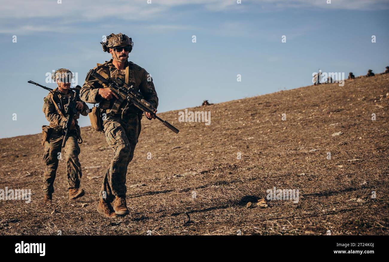 U.S. Marines with Charlie Company, Battalion Landing Team 1/6, 26th ...