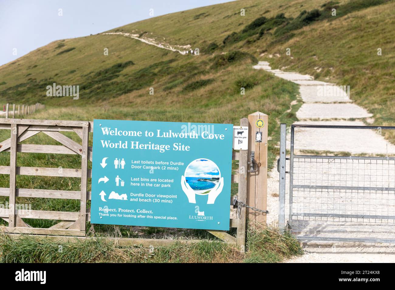 Welcome lulworth hi-res stock photography and images - Alamy