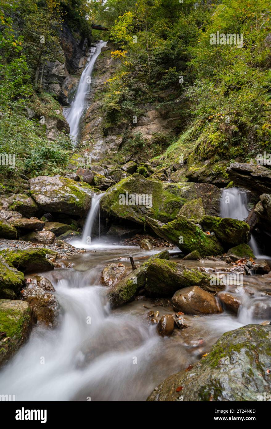Natur wasserfall landschaft hi-res stock photography and images - Alamy