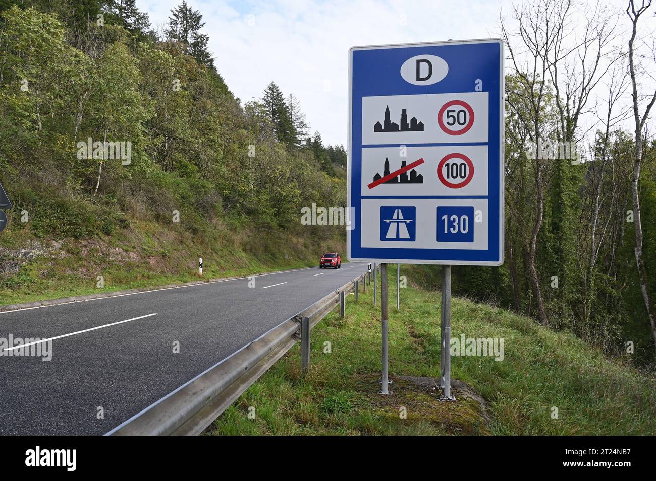 Roth An Der Our, Germany. 13th Oct, 2023. A sign with the inscription ...