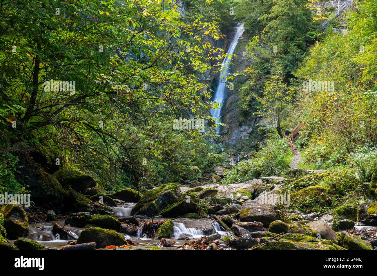 Natur wasserfall landschaft hi-res stock photography and images - Alamy