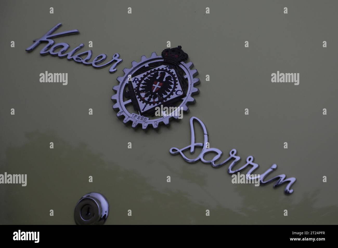 Cursive car emblem hi-res stock photography and images - Alamy