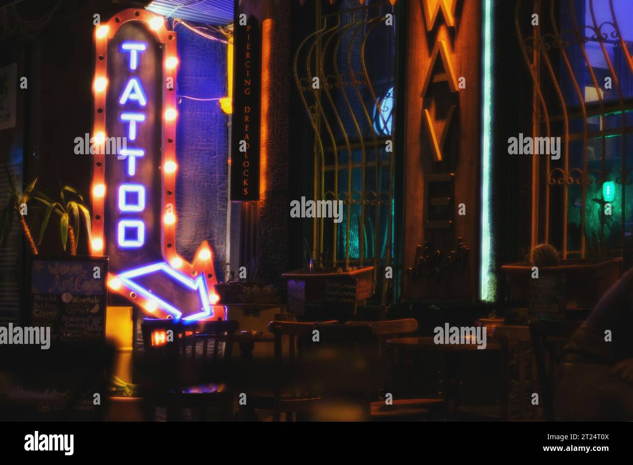 The ink shop tattoo parlor hi-res stock photography and images - Alamy