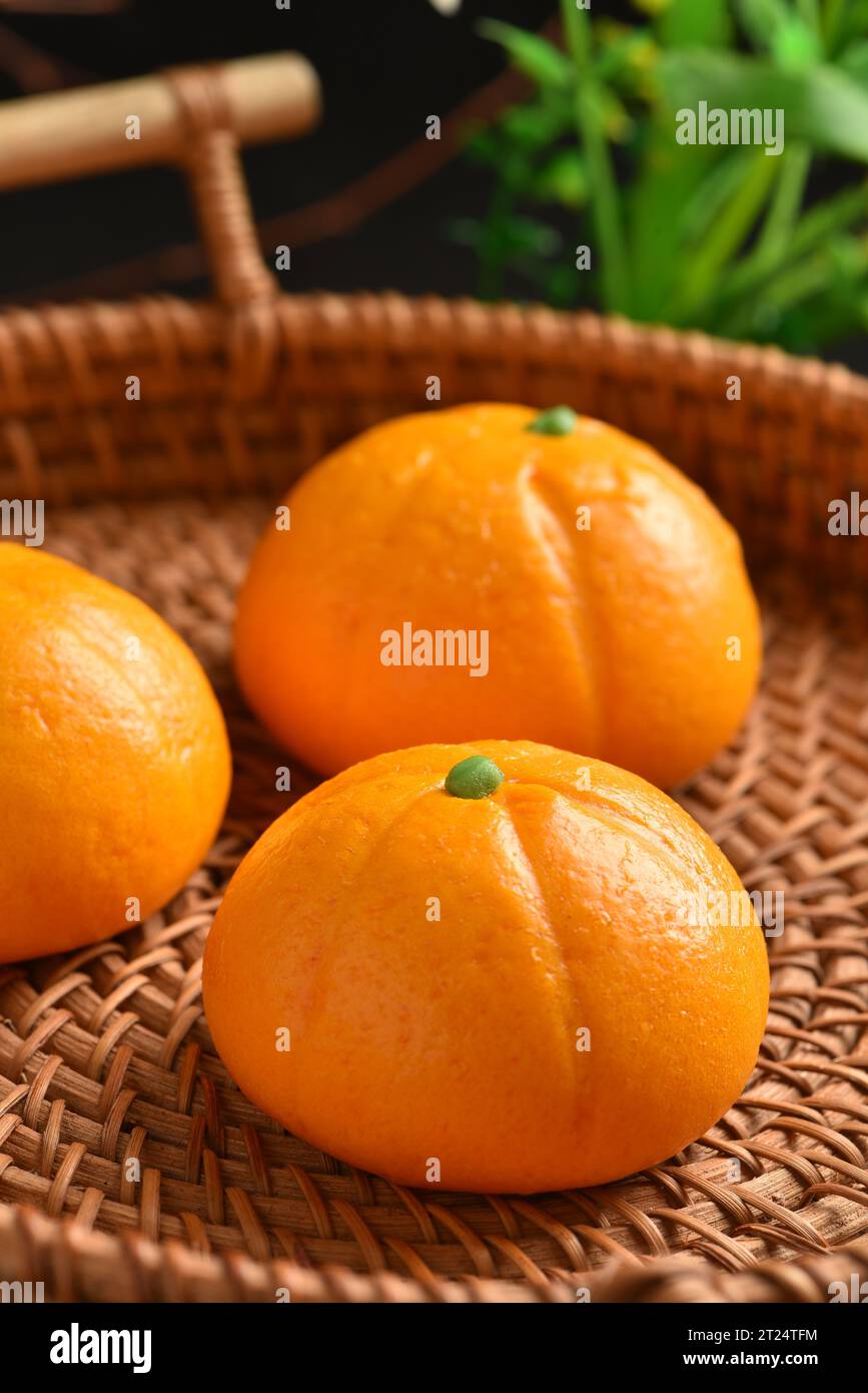 Char siu bao hong kong hi-res stock photography and images - Alamy