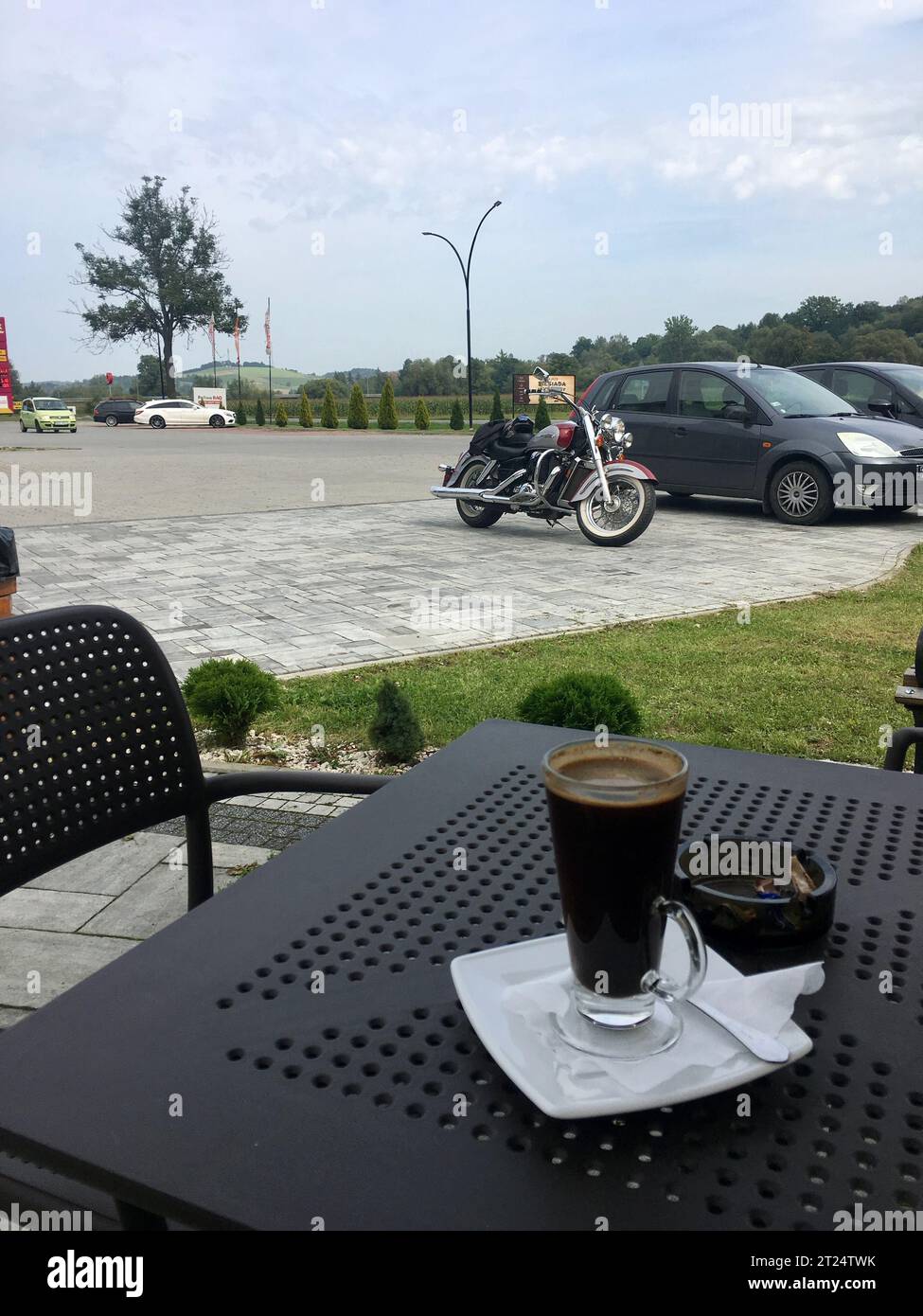 Motorbike at roadside cafe hi-res stock photography and images - Alamy