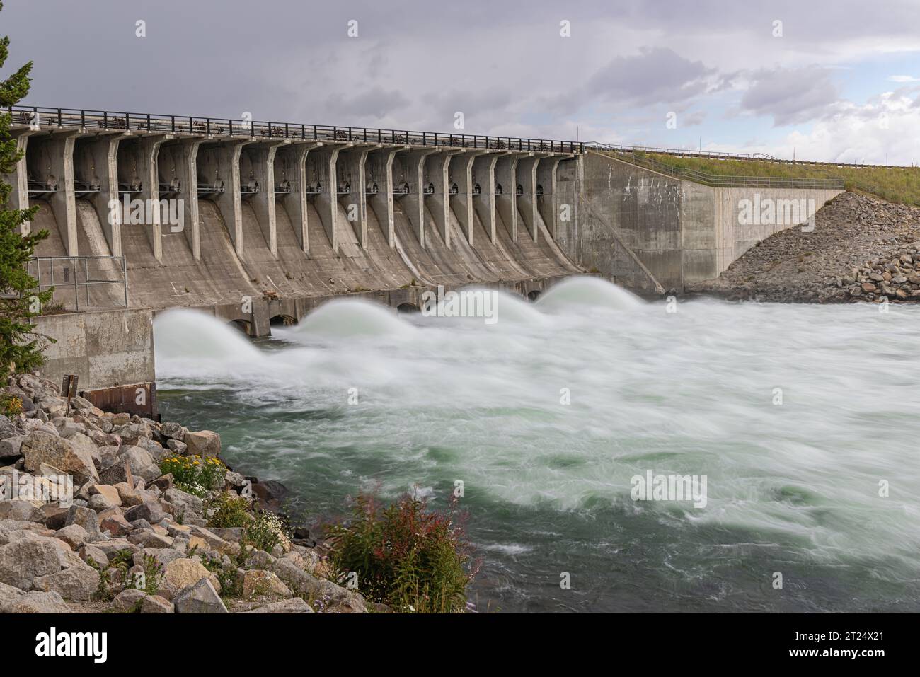 The Jackson Lake Dam and the Snake River in the Grand Teton National ...