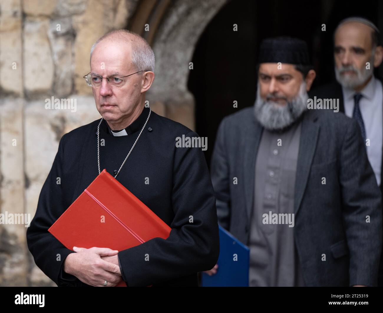 (left to right) Archbishop of Canterbury Justin Welby, Sheikh Ibrahim ...