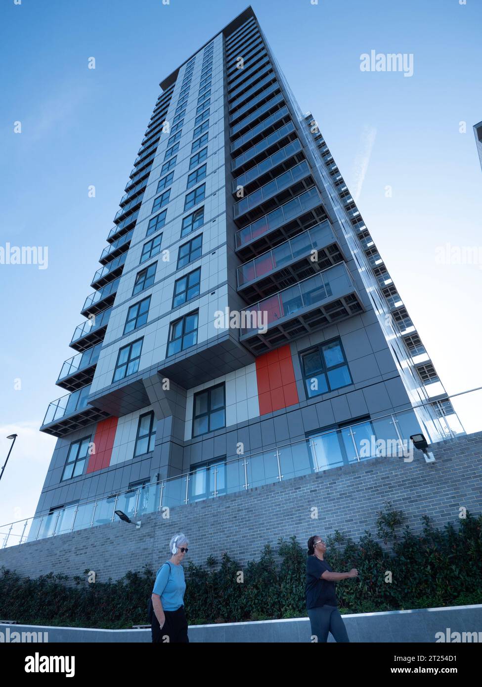 23 storey Mast Quay Phase II , Luxury development of apartments ...