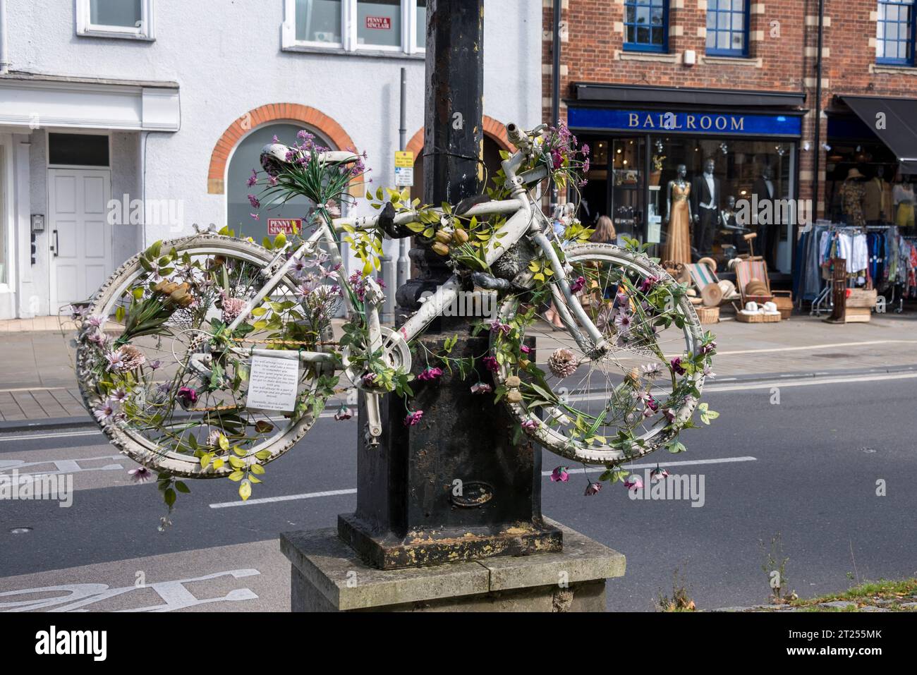 The Plain roundabout, Oxford, UK. A cyclist, Ling Felce, died after ...