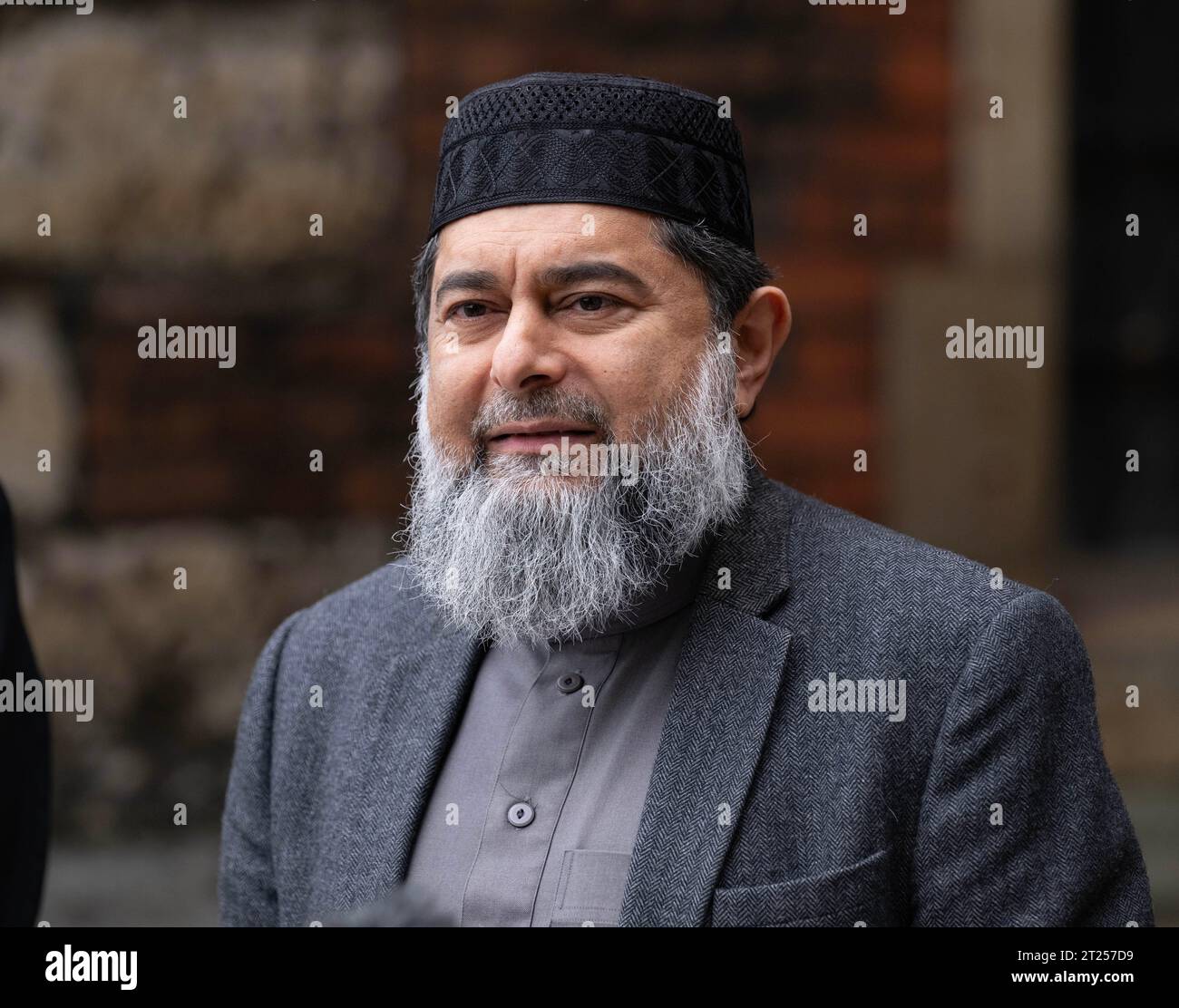 Sheikh Ibrahim Mogra makes a statement at Lambeth Palace in London ...