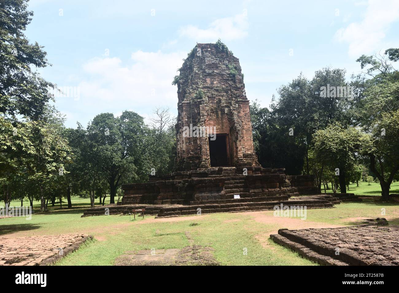 Ancient architecture or stone temple of Phra Prang in the Dvaravati ...