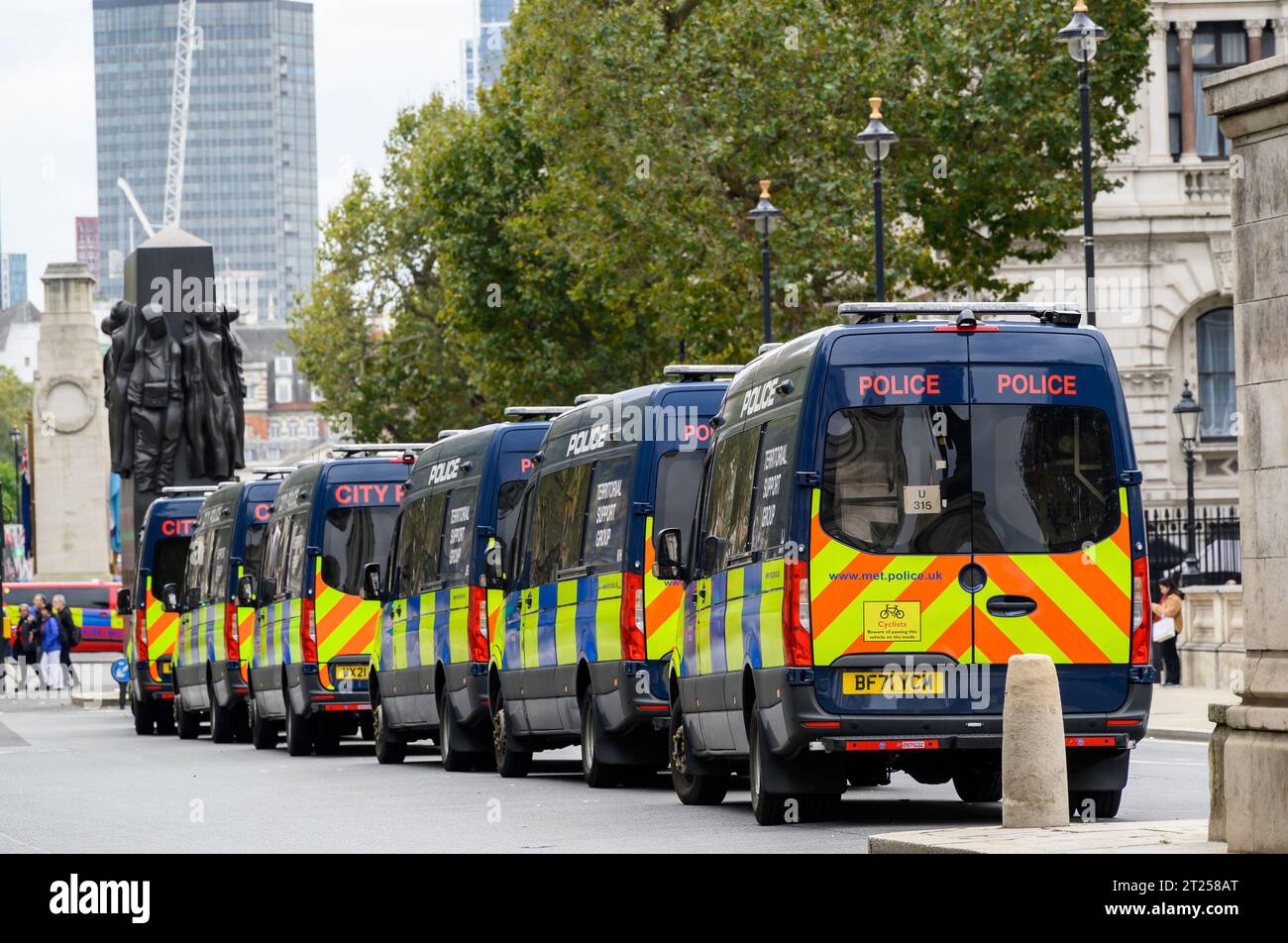 London, UK. Police vans from the City of London Police Support Group ... London, UK. Police vans from the City of London Police Support Group ...